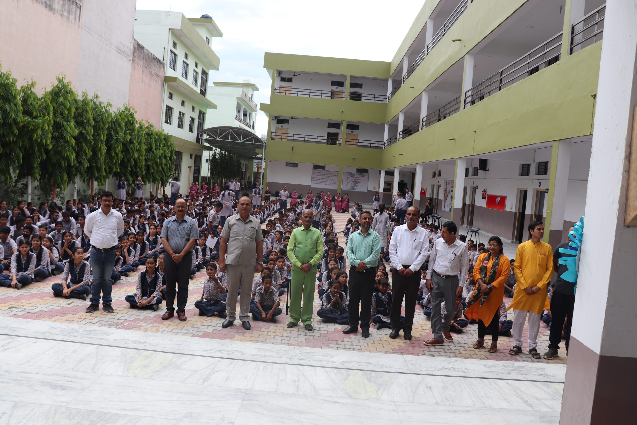 Photo Gallery – Divine Light School