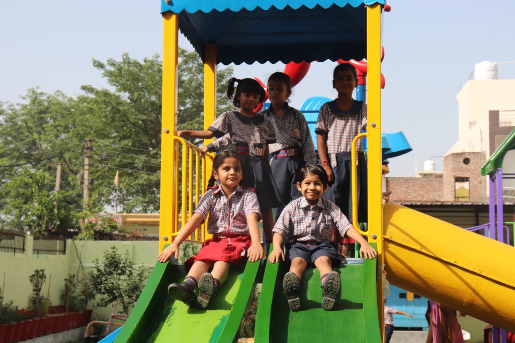 Photo Gallery – Divine Light School
